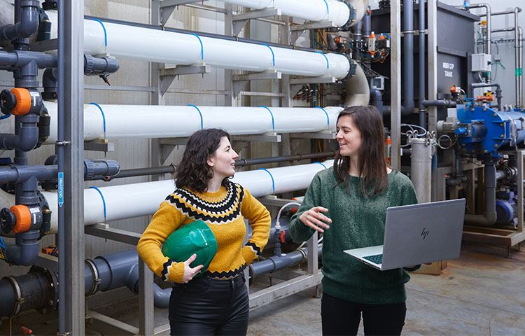 Traineeship construction and engineering at Colruyt Group Technics | Colruyt Group